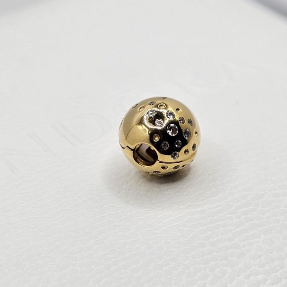 Pandora | Jewelry | Authentic Pandora Shine Clip | Poshmark